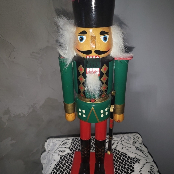 QVC | Holiday | Traditional Nutcracker Sholder With Sword | Poshmark